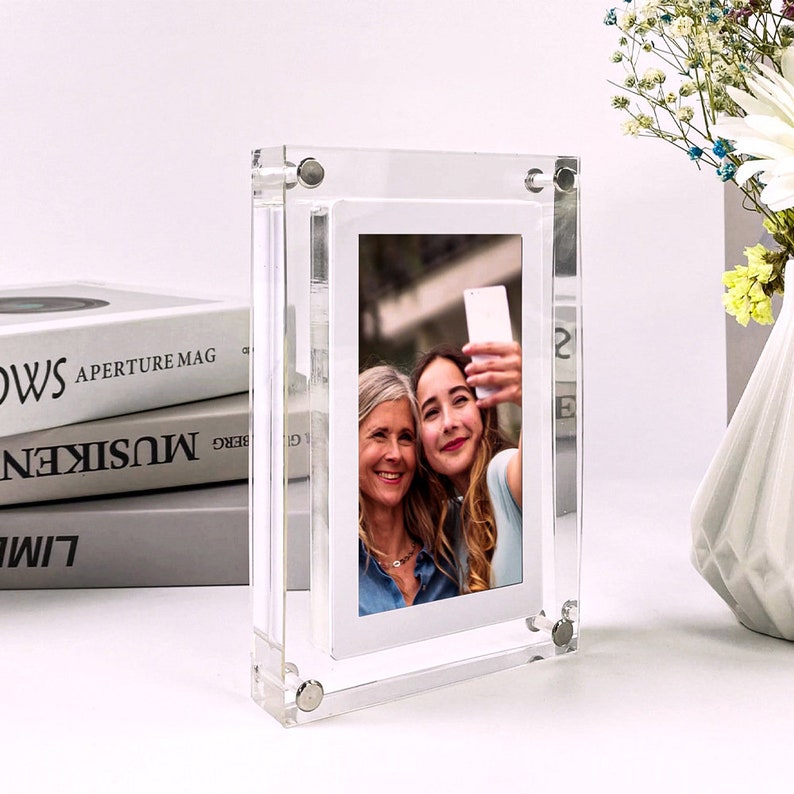 Acrylic Customizable Motion Video Frame Full HD | Infinite Video ...