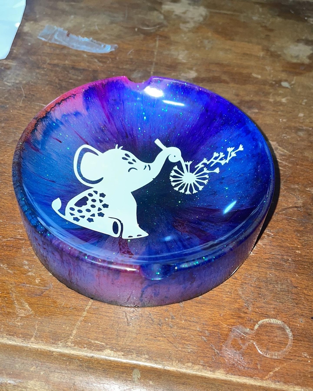 Handmade Epoxy Resin Ashtray (circle) - Etsy