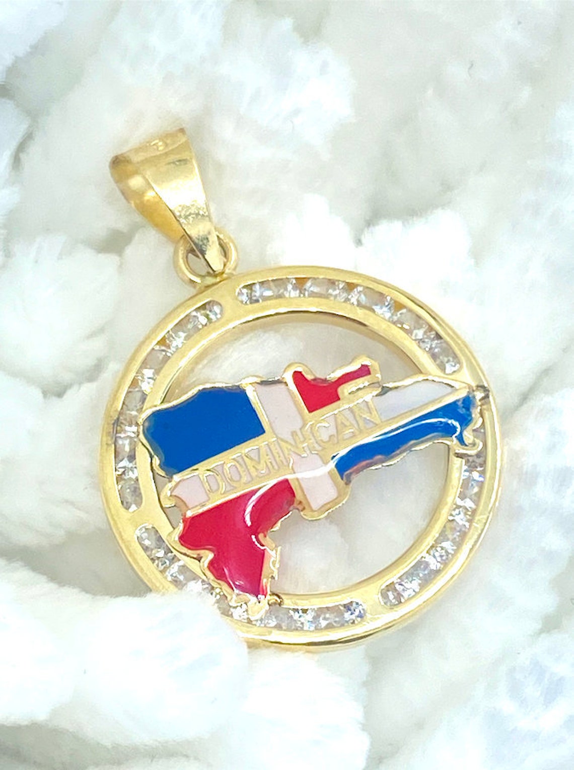10K Solid Yellow Gold Dominican Republic Gold Charm Pendant With ...