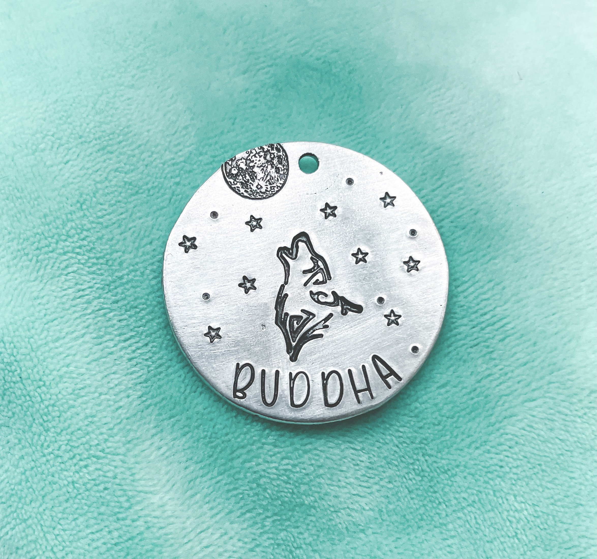 Howling Wolf Dog Tag Wolf Dog Tags Custom Dog Tags - Etsy