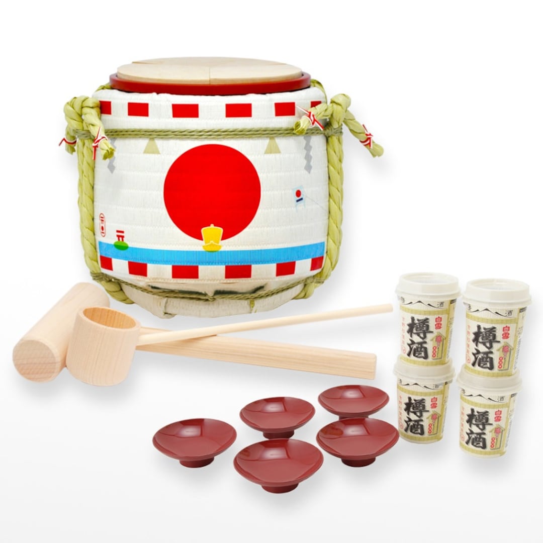 Japanese Sake Barrel, Komodaru / Kagami-biraki for Celebrations / Made ...