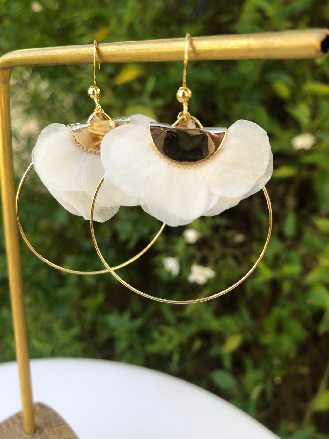 Half-moon Hoops in Preserved Fresh Flowers - Etsy