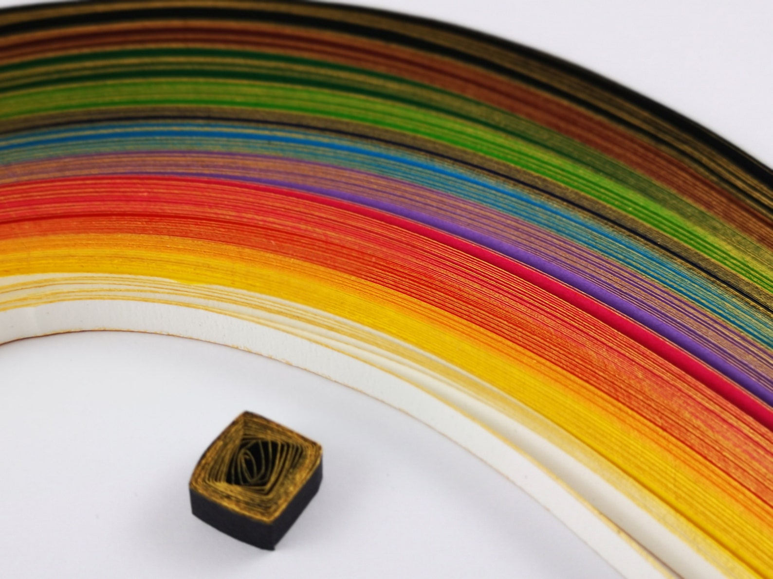 Golden Edges Quilling Paper 200 Long Strips With Sticky End - Etsy