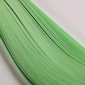Pack of 1000 Quilling Paper Strips (green Color Palette) 5 Colors, 29.7 ...