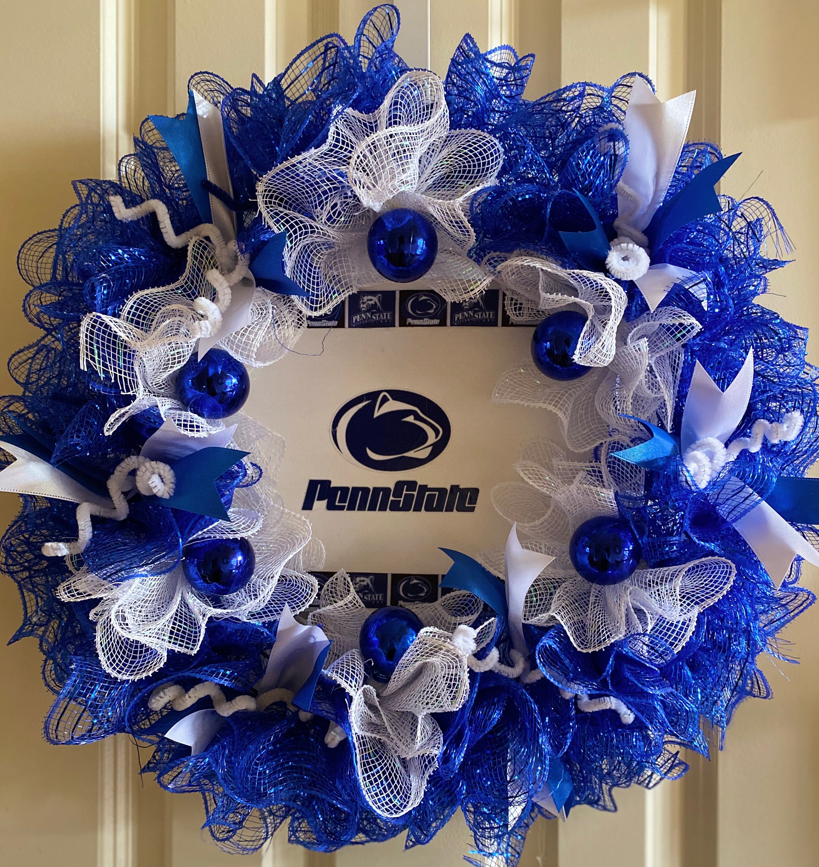 Pennsylvania Football Wreath Handmade Deco Mesh horestco.com.my