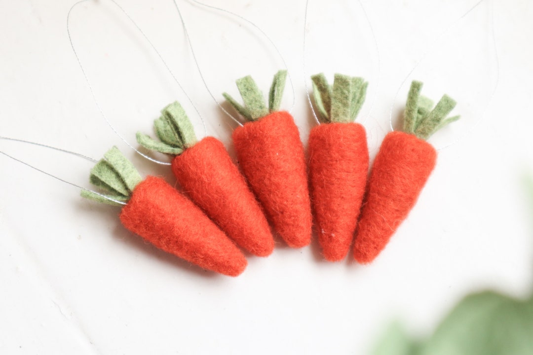 Mini Woolly Carrot - Set of 5 Needle Felted Handmade Easter Tree ...