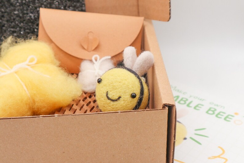 DIY Kit Woolly Bumble Bee Needle Felting - Beginners Craft Kit High ...