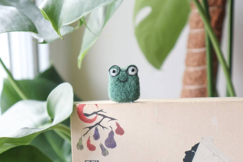 Woolly Mr Toad Bookmark - Needle Felt Felted Frog Handmade Wool Book ...