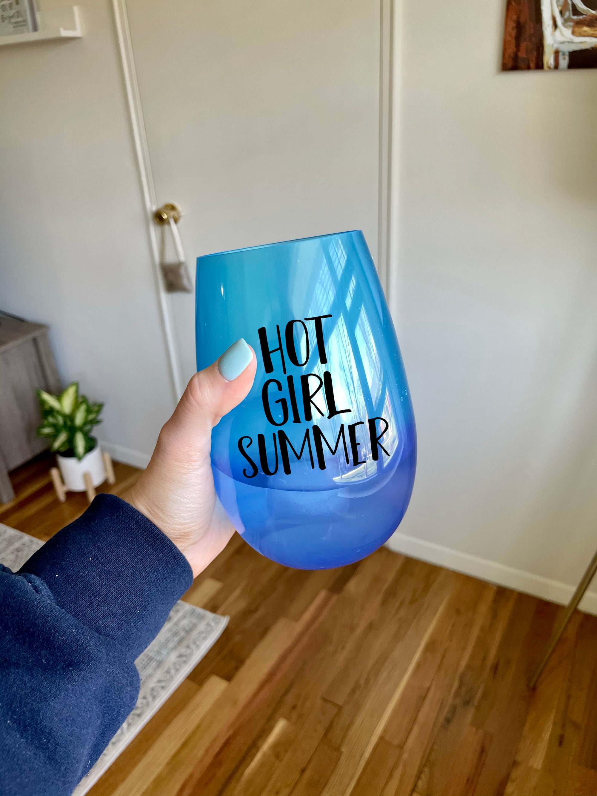 Hot Girl Summer Color Changing Wine Glass Blue Pink Purple | Etsy