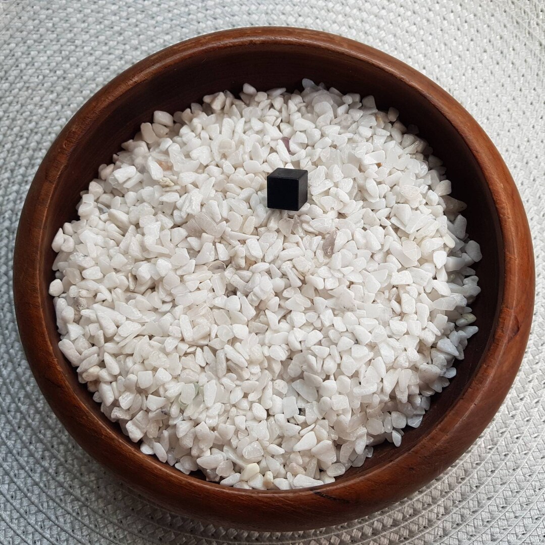 White Jade Gemstone Undrilled Chips / Natural White Jade Crystal ...