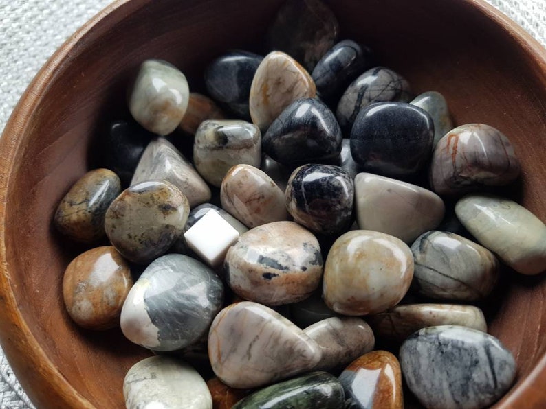 Picasso Jasper Gemstone Tumbled Stone / Natural Picasso Jasper - Etsy UK