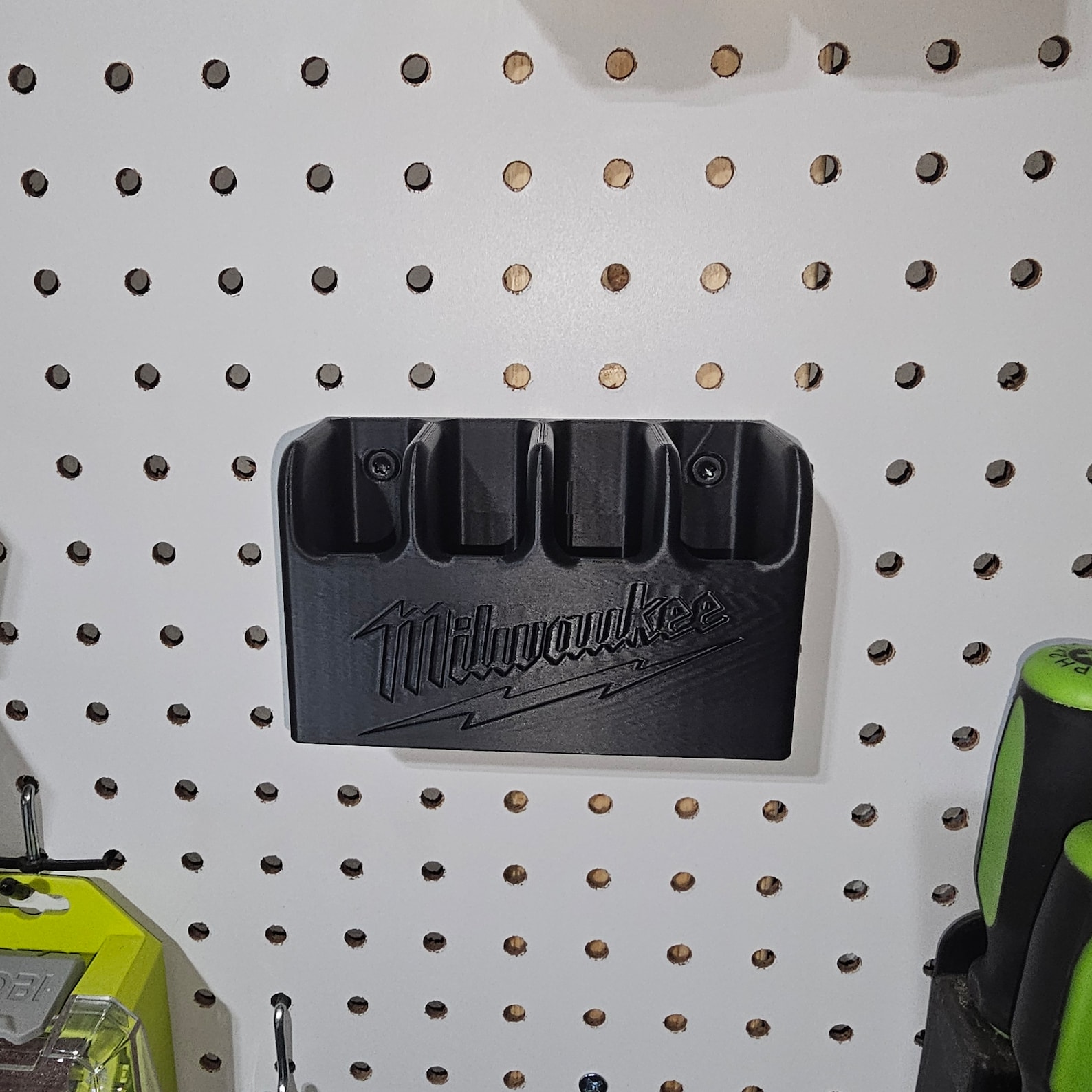 3D Printed Knife Holder for Milwaukee Fastback Pocket Knives Garage ...