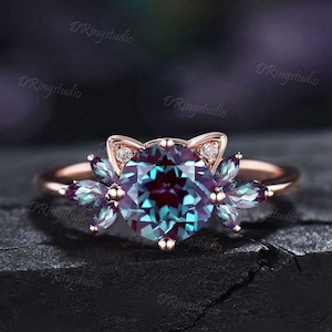 Vintage Alexandrite Cat Engagement Ring 7mm Round Cut Alexandrite ...