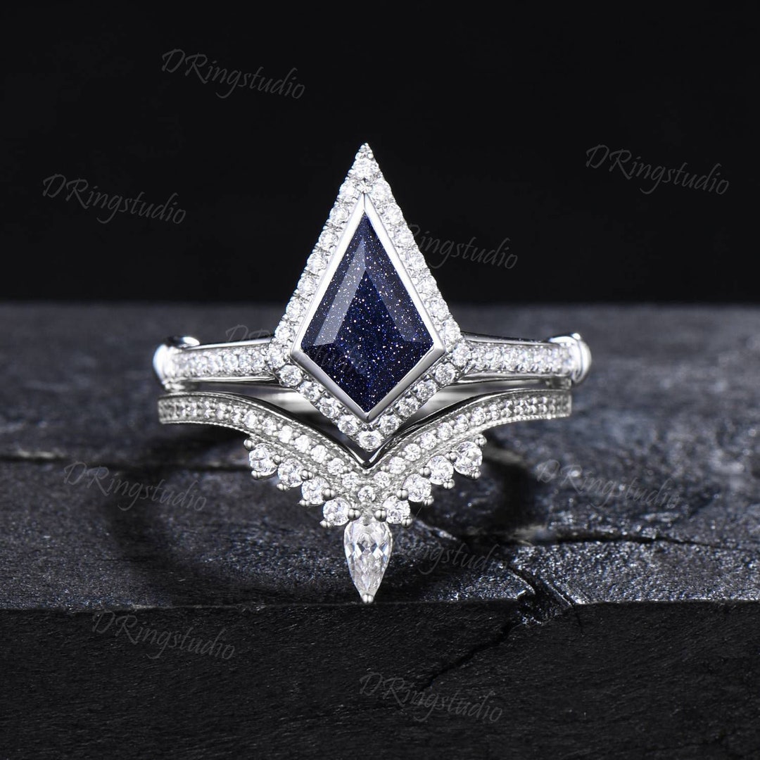 Vintage Kite Galaxy Blue Sandstone Engagement Ring 14k White Gold Halo ...