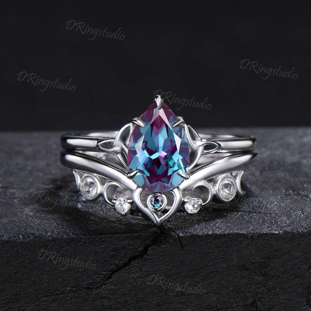 Teardrop Alexandrite Solitaire Ring Solid Gold Alexandrite Engagement ...