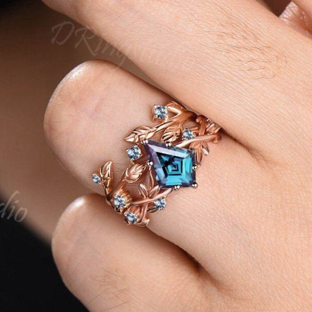 Nature Inspired Kite Alexandrite Bridal Ring Set Twig Engagement Ring ...