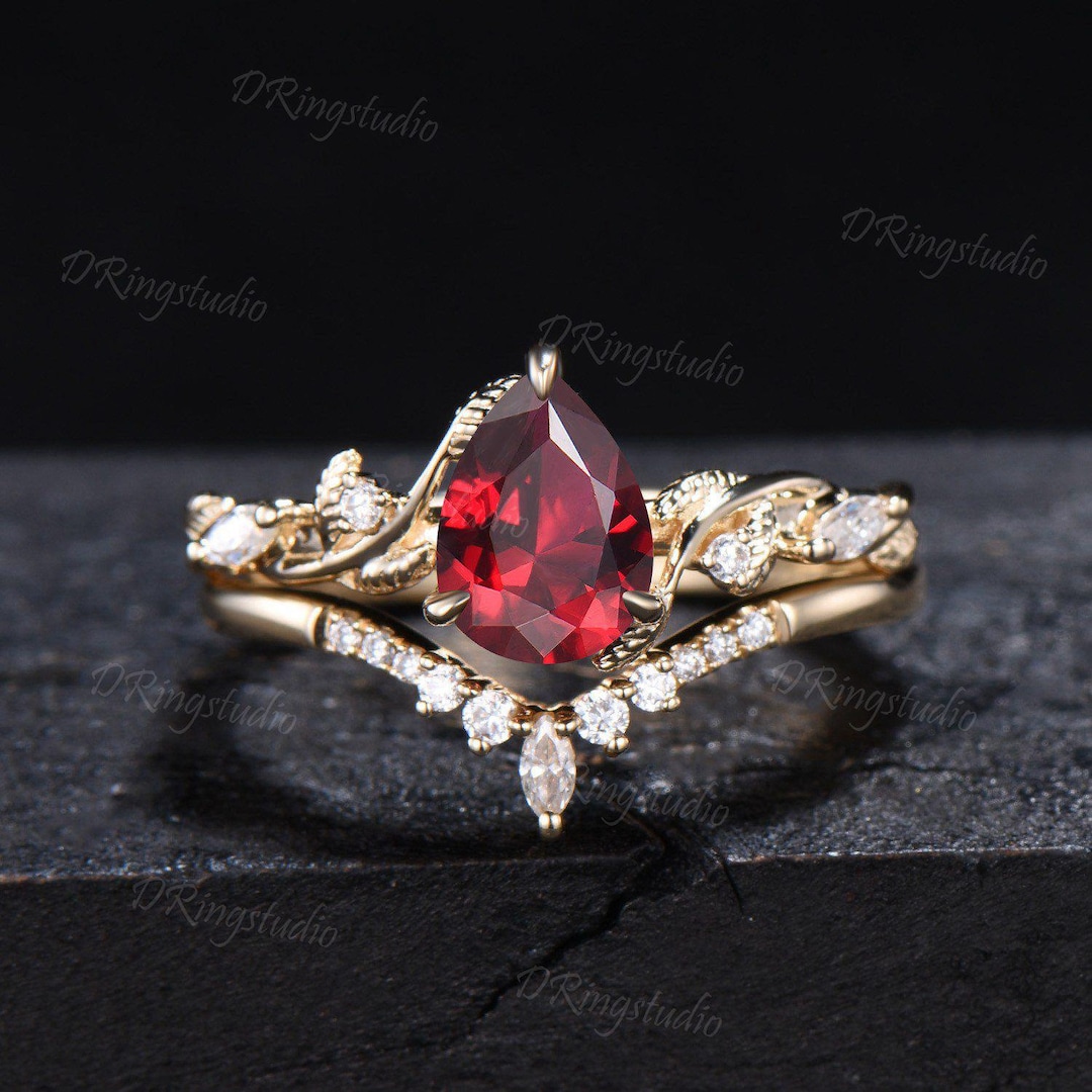 14k Gold Teardrop Garnet Engagement Ring Leaf Vine Natural Garnet ...
