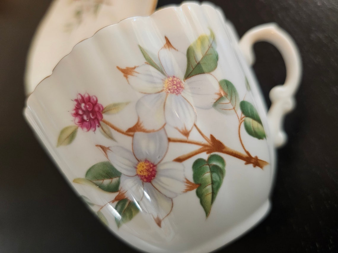 Vintage Hammersley Bone China Teacup and Saucer in Dogwood Blossom ...