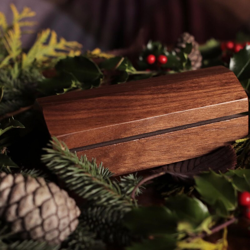 Wooden Puzzle Lid Holder - Etsy