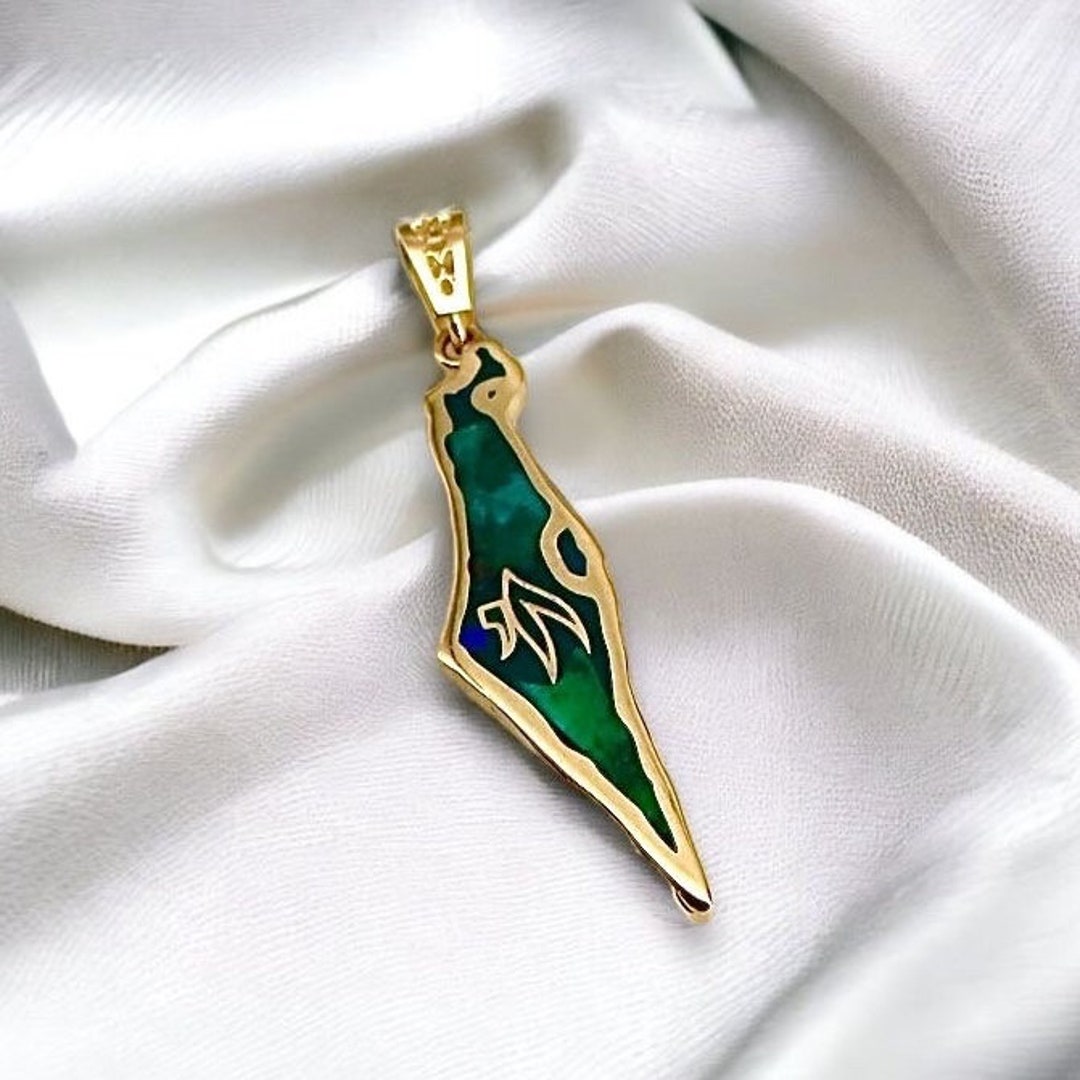 14k Gold Map of Israel Chai Pendant, Gold Chai Pendant, Eilat Stone ...