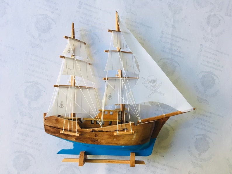 Vessels Sculpture Art & Collectibles New Year's Gifts Hand made wooden ...