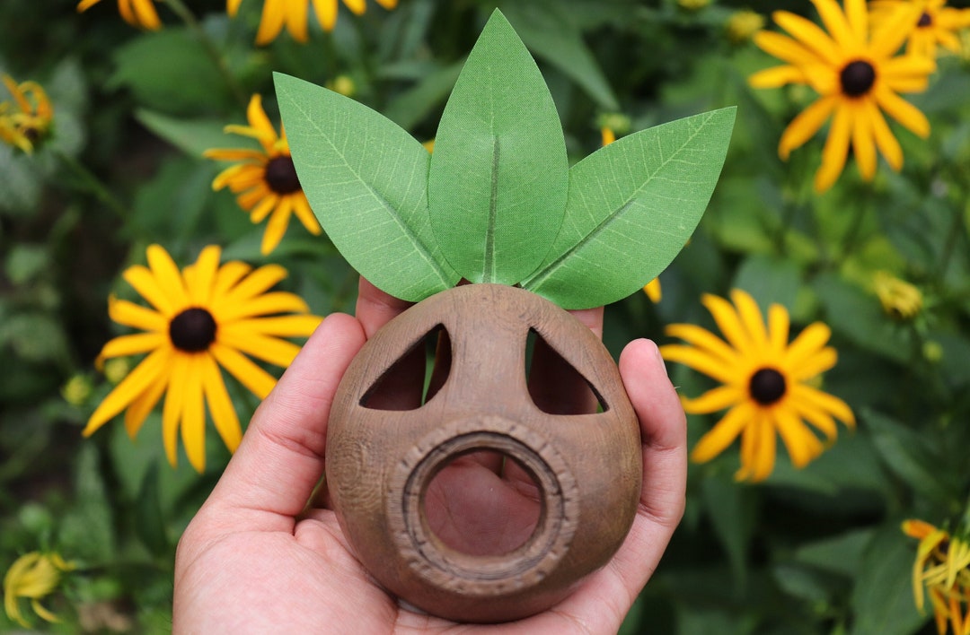 The Legend of Zelda Deku Mask | Hand Painted With Wood Grain Finish ...