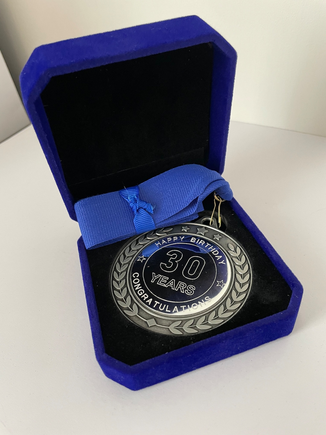 30TH BIRTHDAY Engraved Medal, in a Luxury Presentation Case, Gold or ...