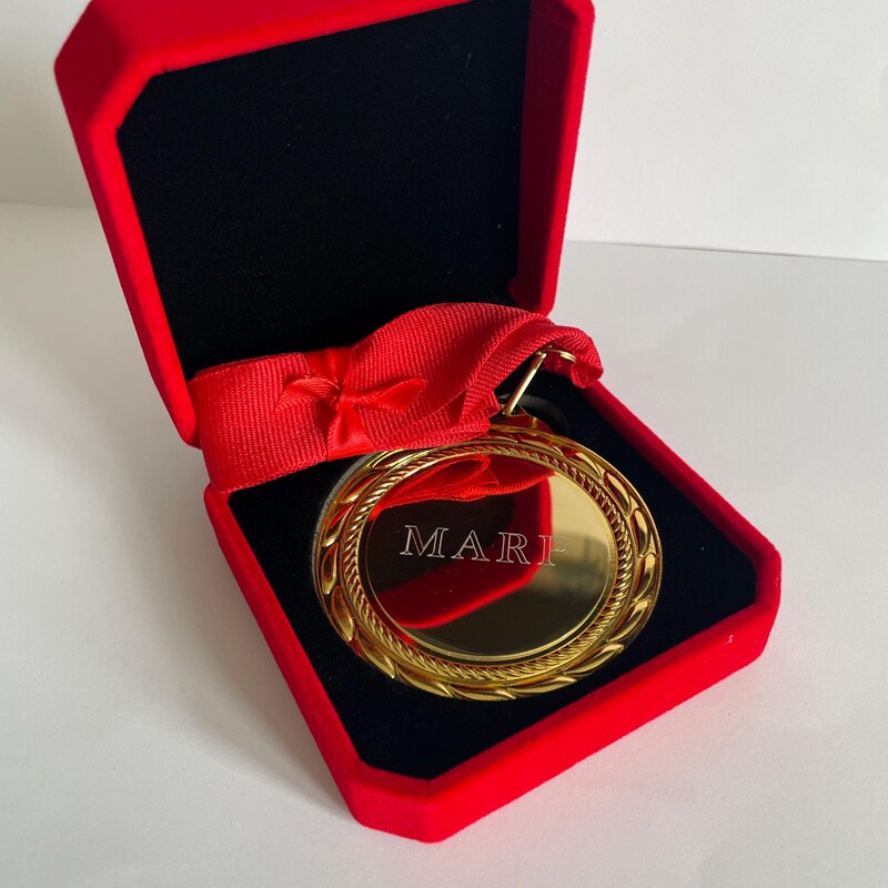 Medal Velvet Case - Etsy
