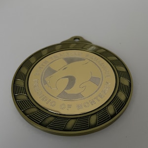 EXTRA LARGE 90mm GOLD Medal in a Velvet Case, Personalise With Engraved ...