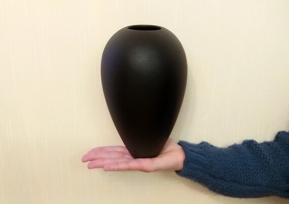Black Ceramic Matte Flower Vase / Black Table Decoration / - Etsy
