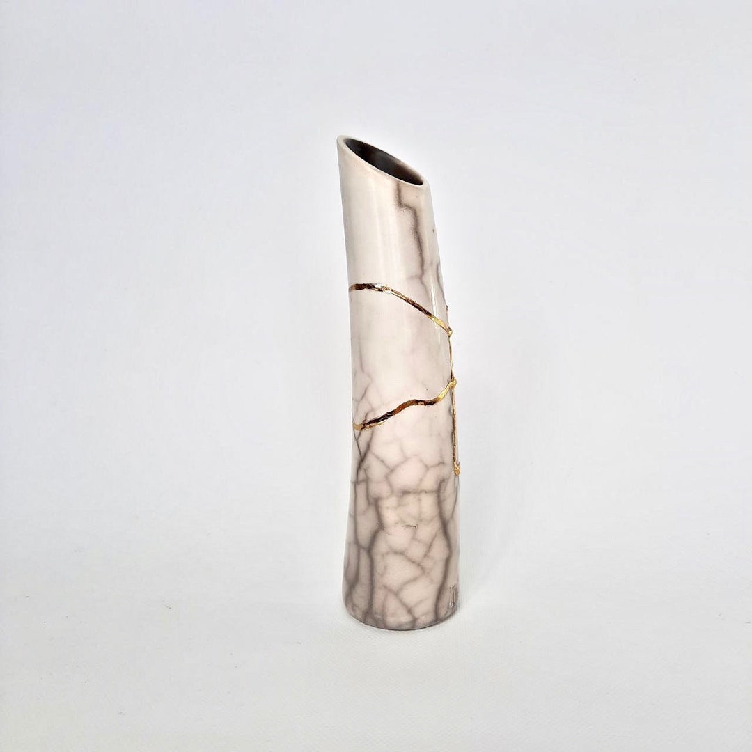 Handmade Ceramic Vase in Style Kintsugi / White Ceramic Vase / Home Decor / Housewarming Gift ...