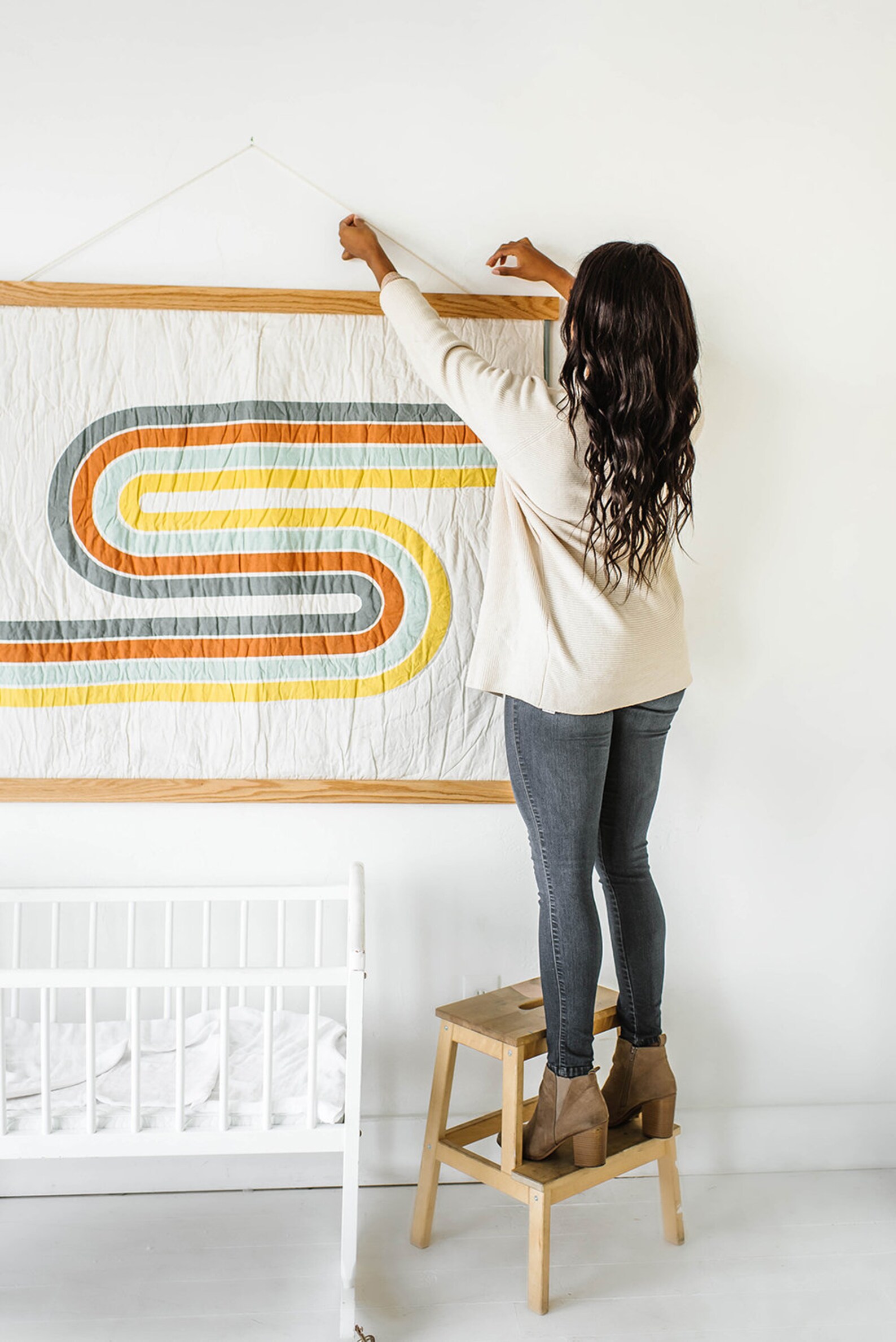 Custom Size Quilt Hanger Frames - Wood Hanging Frame for Quilts ...