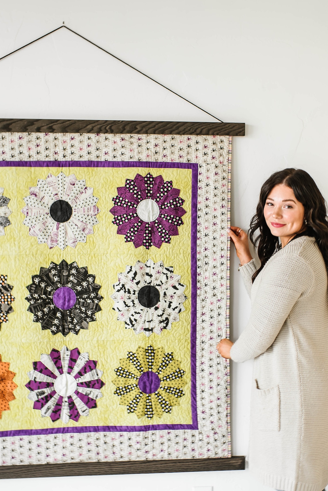 Custom Size Quilt Hanger Frames - Wood Hanging Frame for Quilts ...