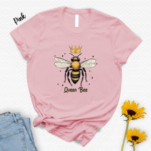 Queen Bee Shirt, Vintage Bee Lover T-shirt, Unique Gift for Bee Lovers ...