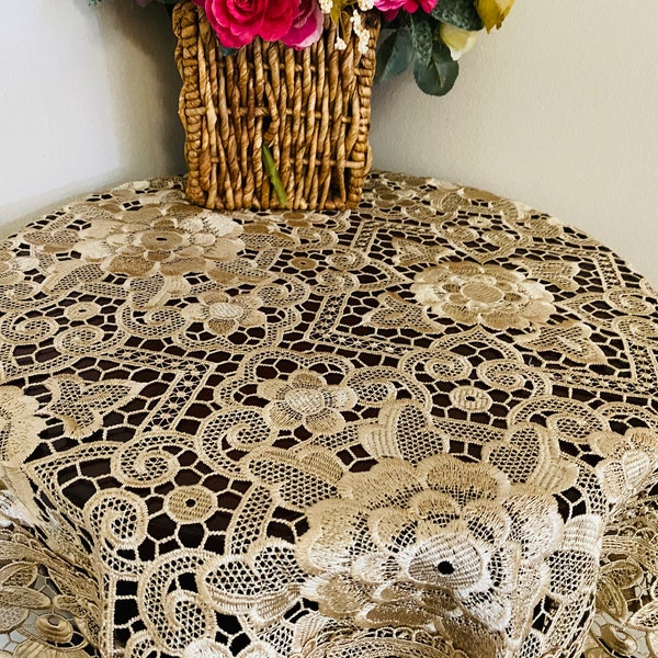 Round Table Topper - Etsy