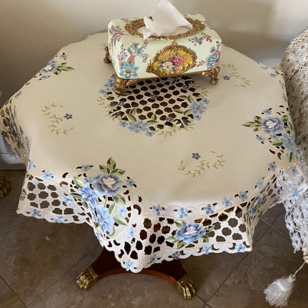 Square Table Topper - Etsy