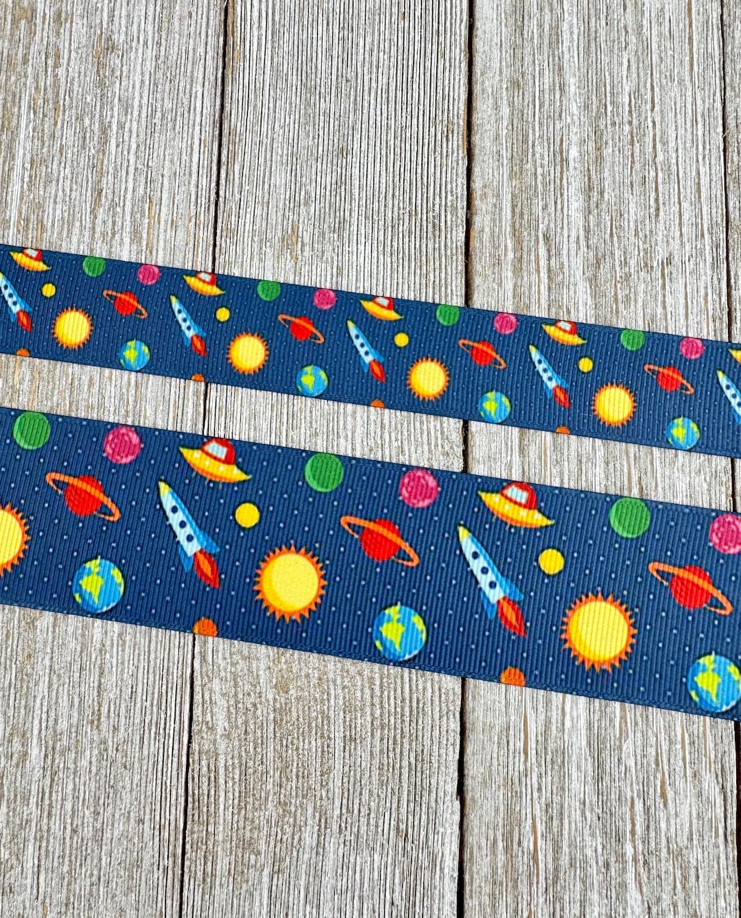 SALE! 5 Yards Sun, Earth, Planets, Rocket in the Solar System Dots ...