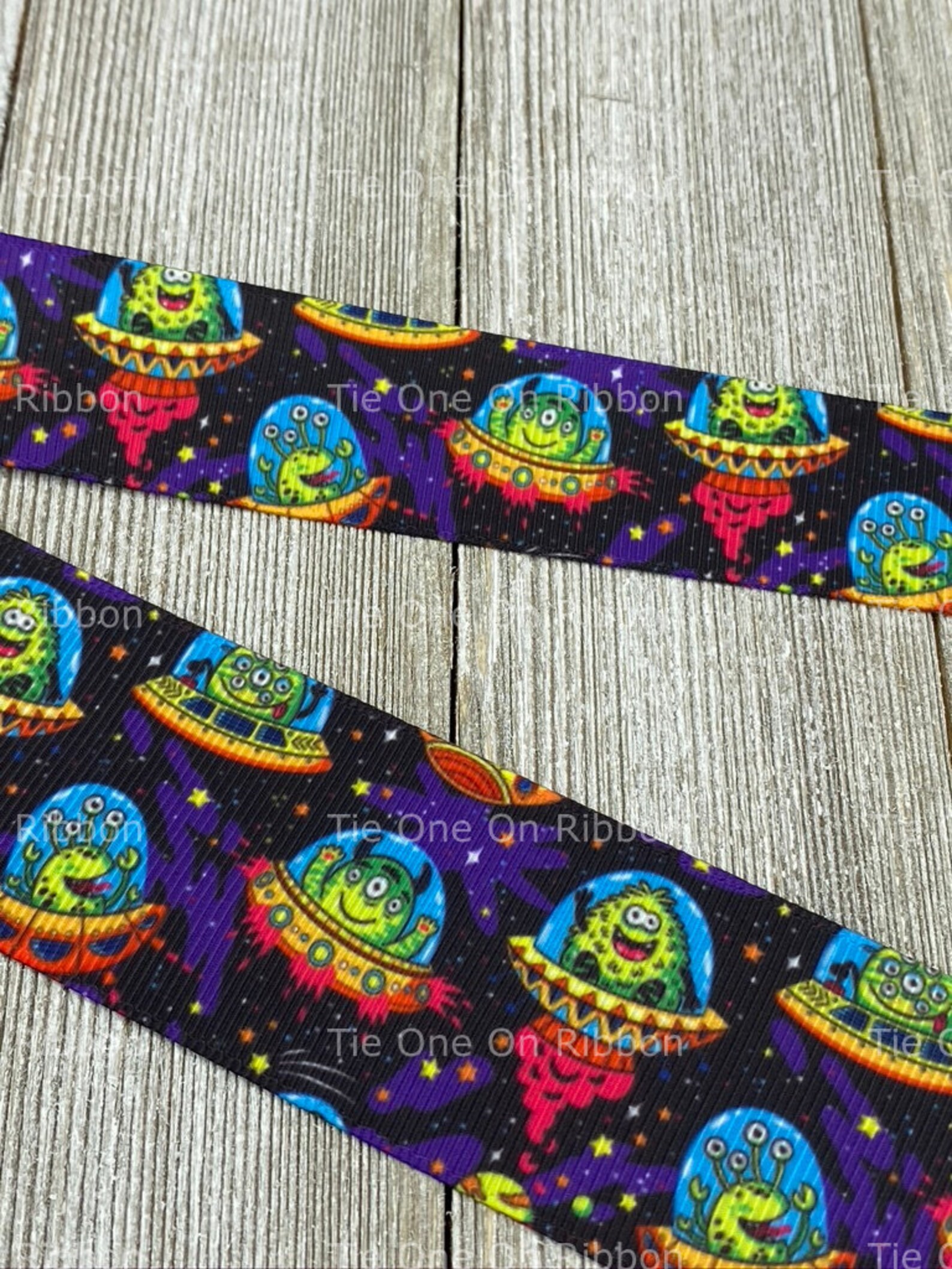 Cute Green Alien Print Grosgrain Ribbon 1 1.5 Inch | Etsy