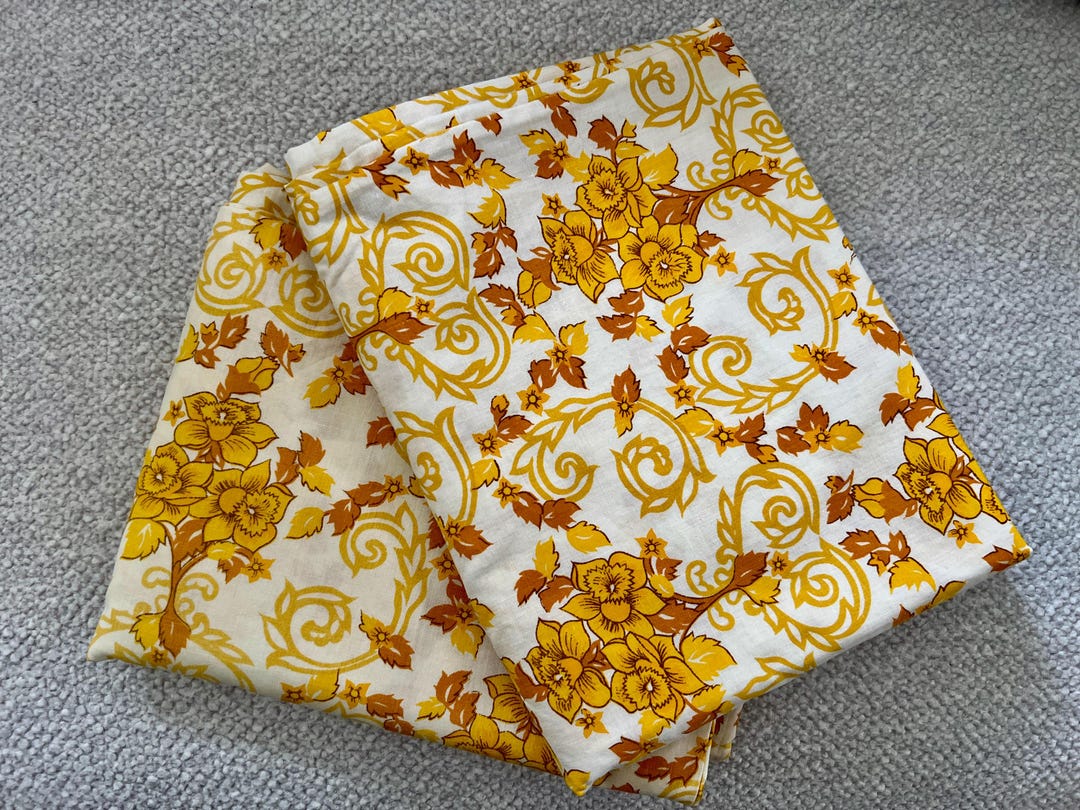Nice Pair Vintage Dri-glo Yellow Floral Pillowcases - Etsy