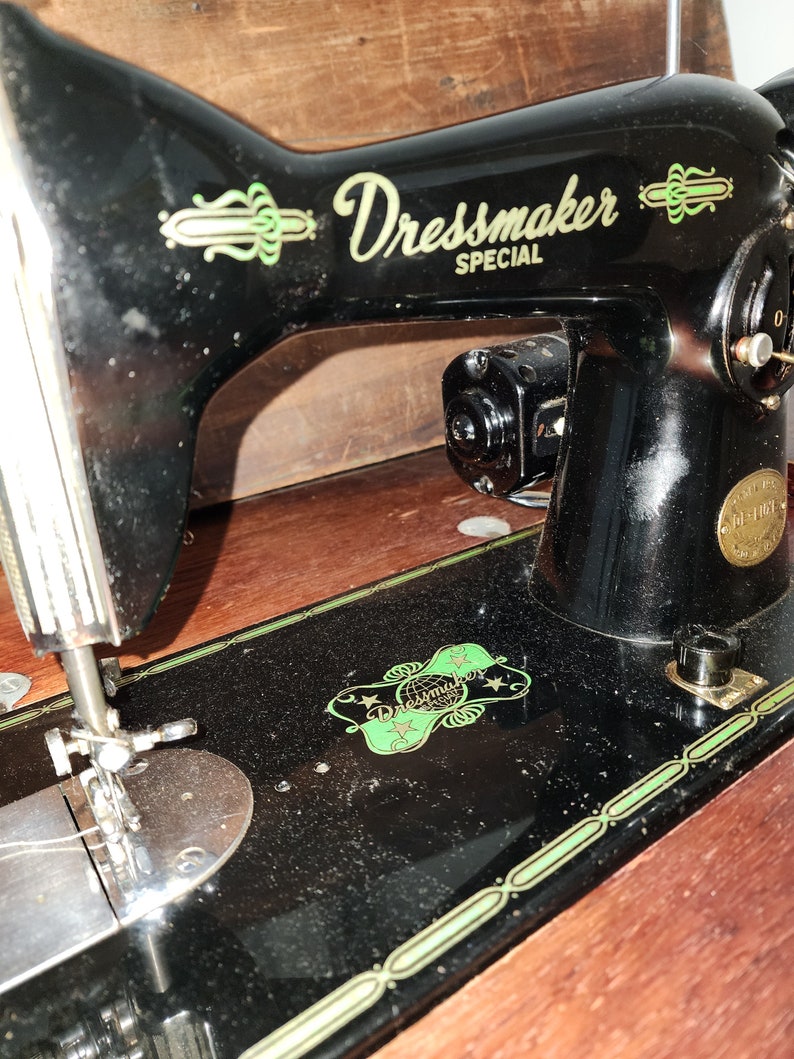 Antique Dressmaker Sewing Machine - Etsy