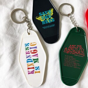 Green Keychain Cool Keychain for Women Home Gifts Keychains for Women ...