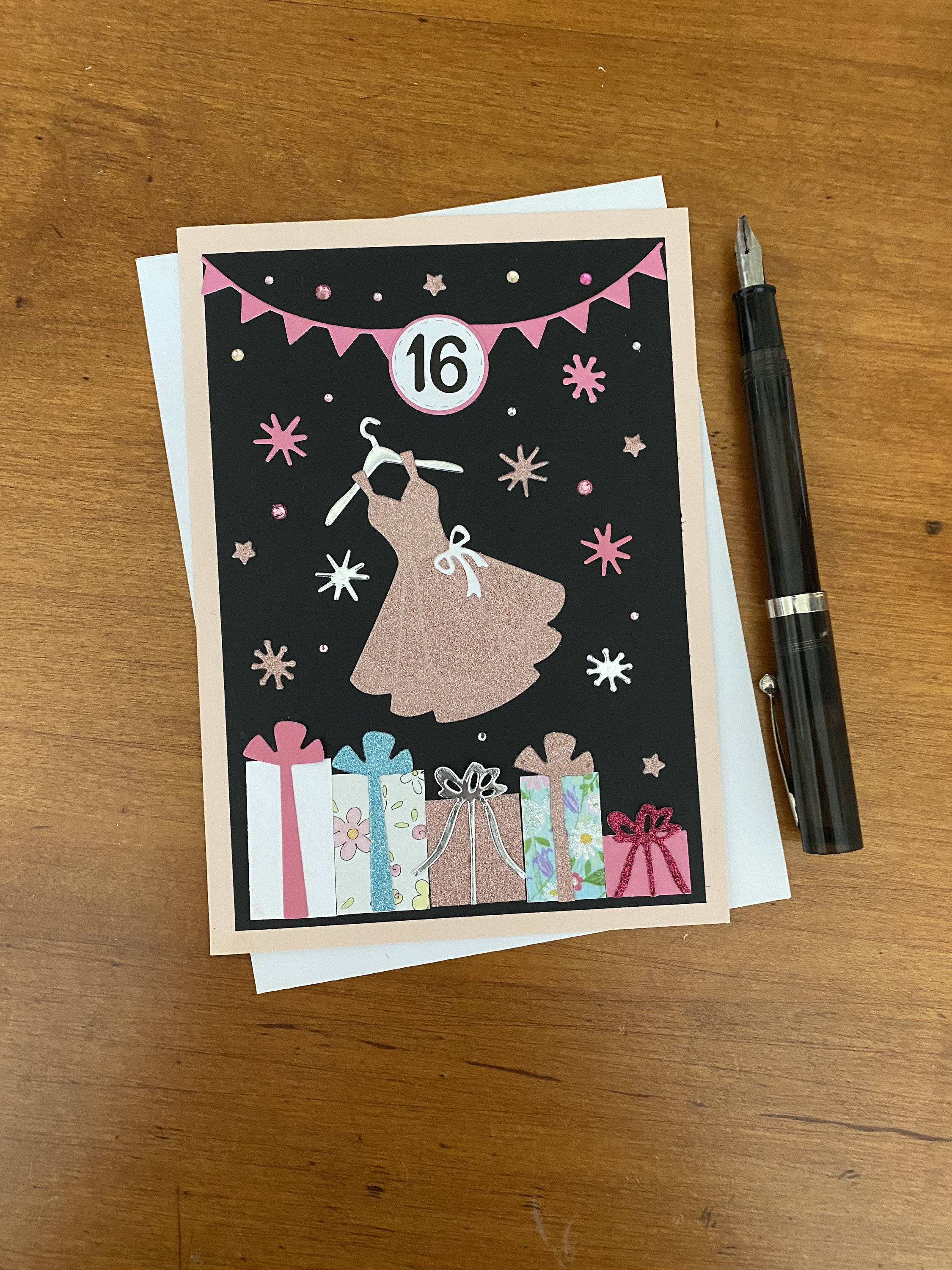 16th Birthday Card for Girl, Party Dress Greeting Card for Daughter ...