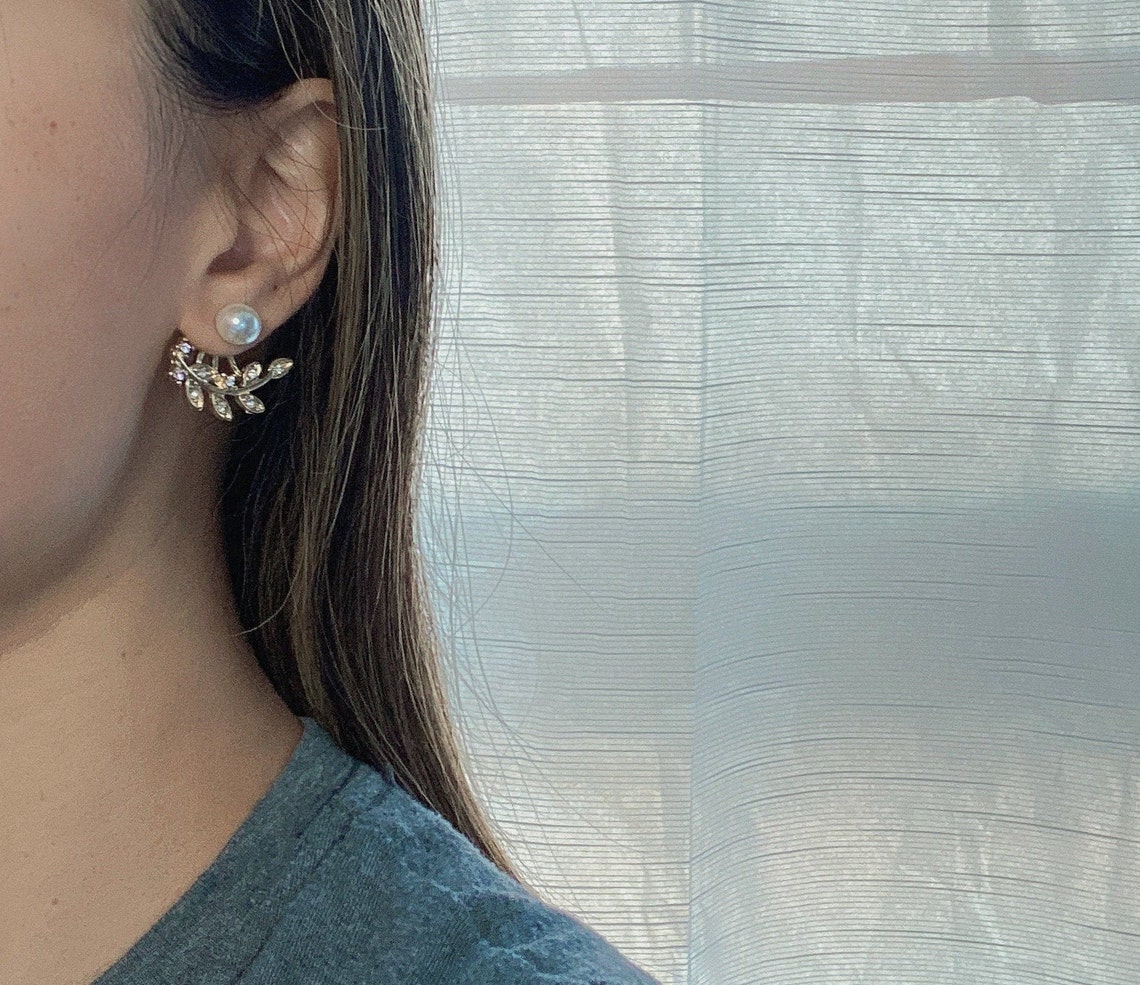 Elegant Pearl and Crystal Ear Jacket Gold Leaf and Pearl | Etsy