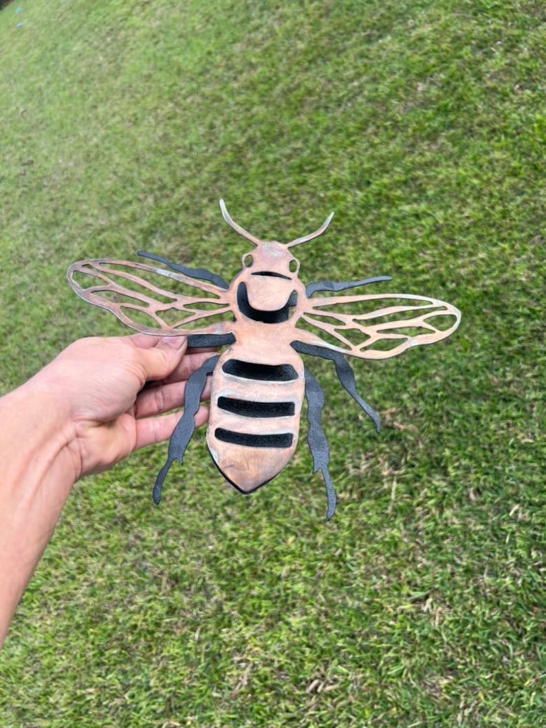 Metal Bee Art Metal Bee Sculpture Honey Bee Decoration - Etsy
