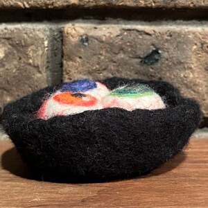 Eyeballs Halloween Three Creepy Eyeballs in a Black Nest Decoration ...