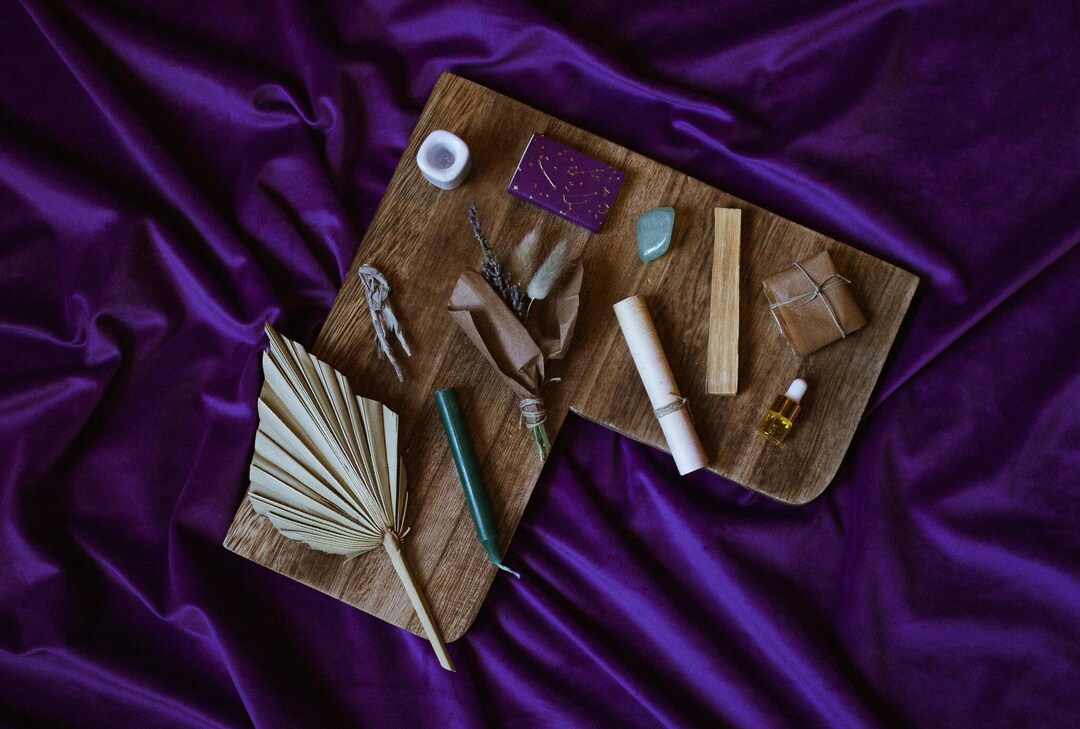 Prosperity and Abundance Ritual Kit | Crystals and Sage Cleansing Set ...