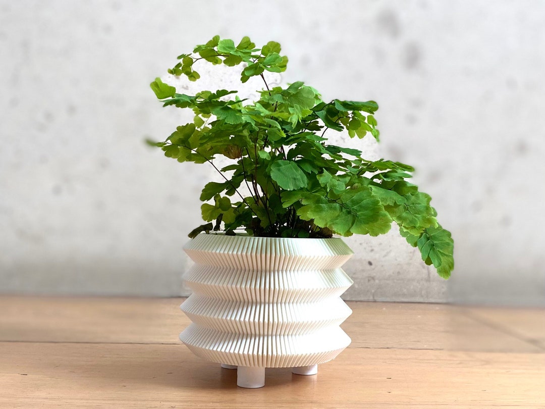 Japanese "pagoda” Planter off White Finish - Etsy