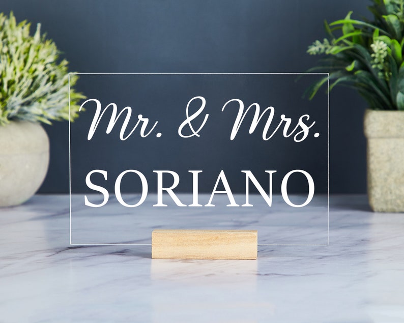 Mr and Mrs Table Sign, Last Name Sign, Wedding Name Sign With Stand ...