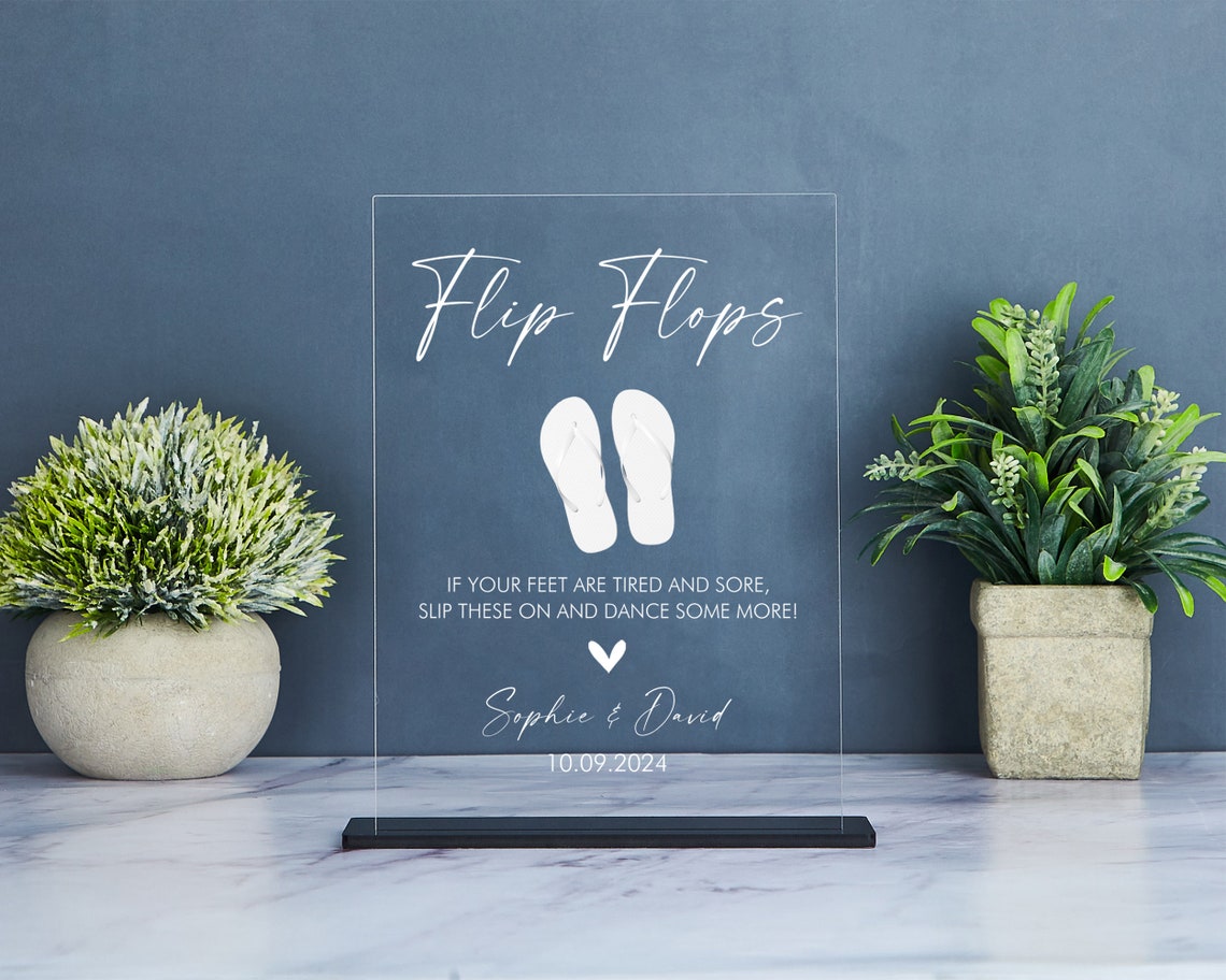 Flip Flop Sign, Minimalist Wedding Dancing Feet Sign, A Little Treat ...