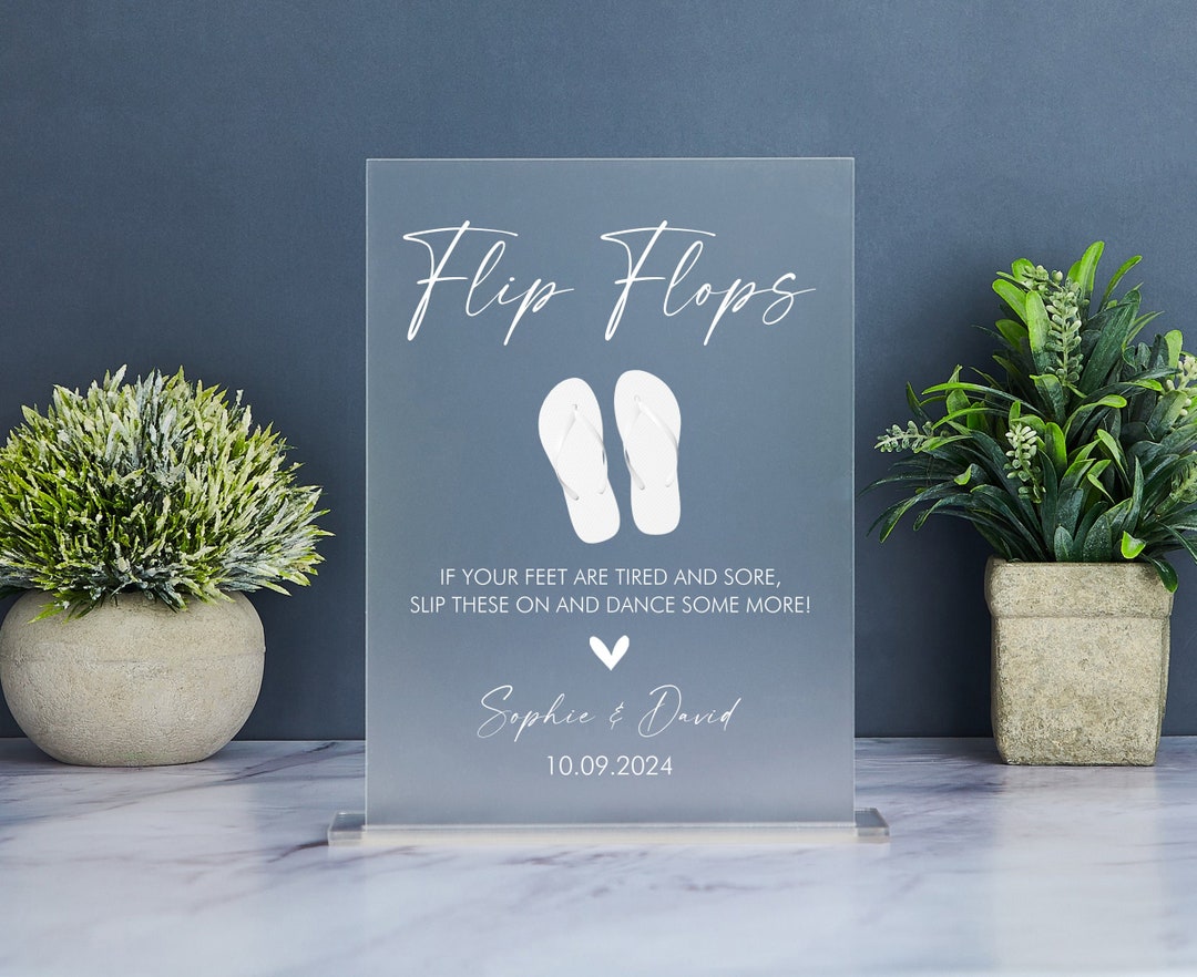 Flip Flop Sign, Minimalist Wedding Dancing Feet Sign, A Little Treat ...